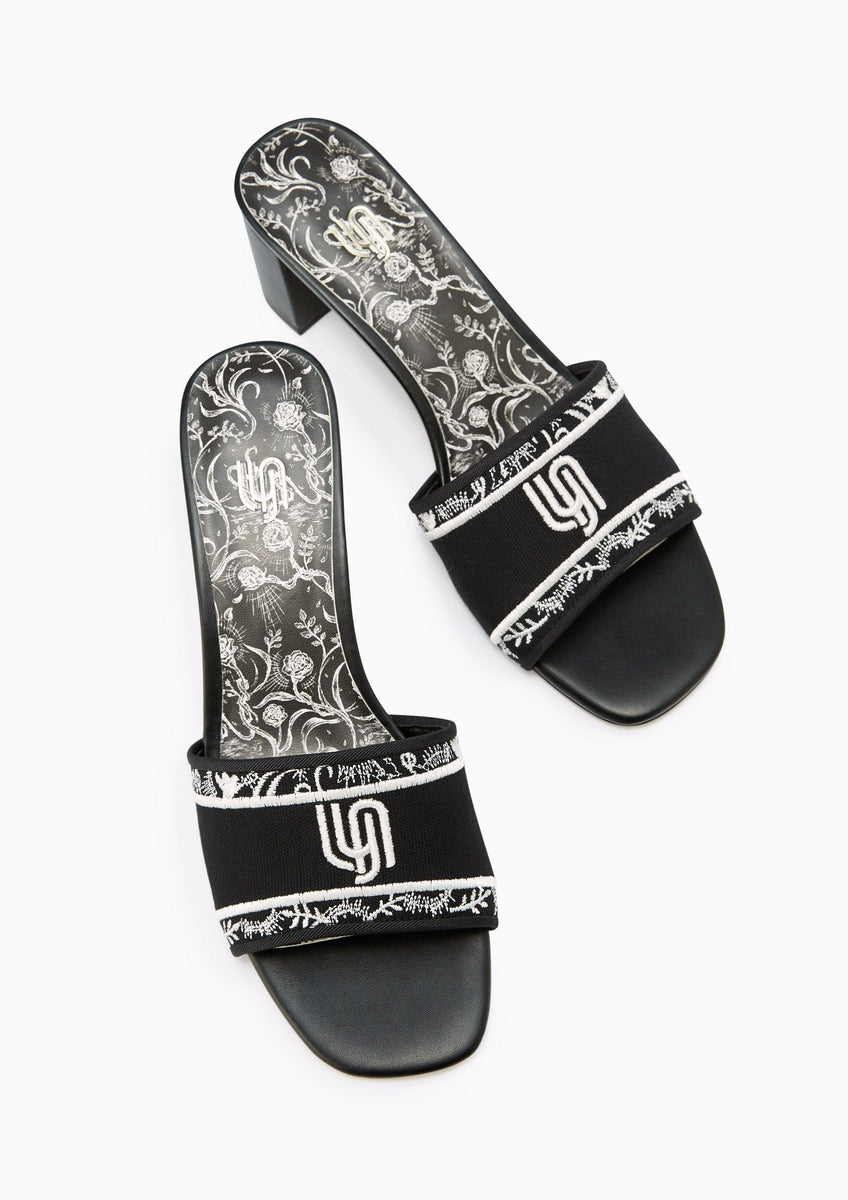 LYN INFINITE MAIDEN MID HEELS – LYN VN